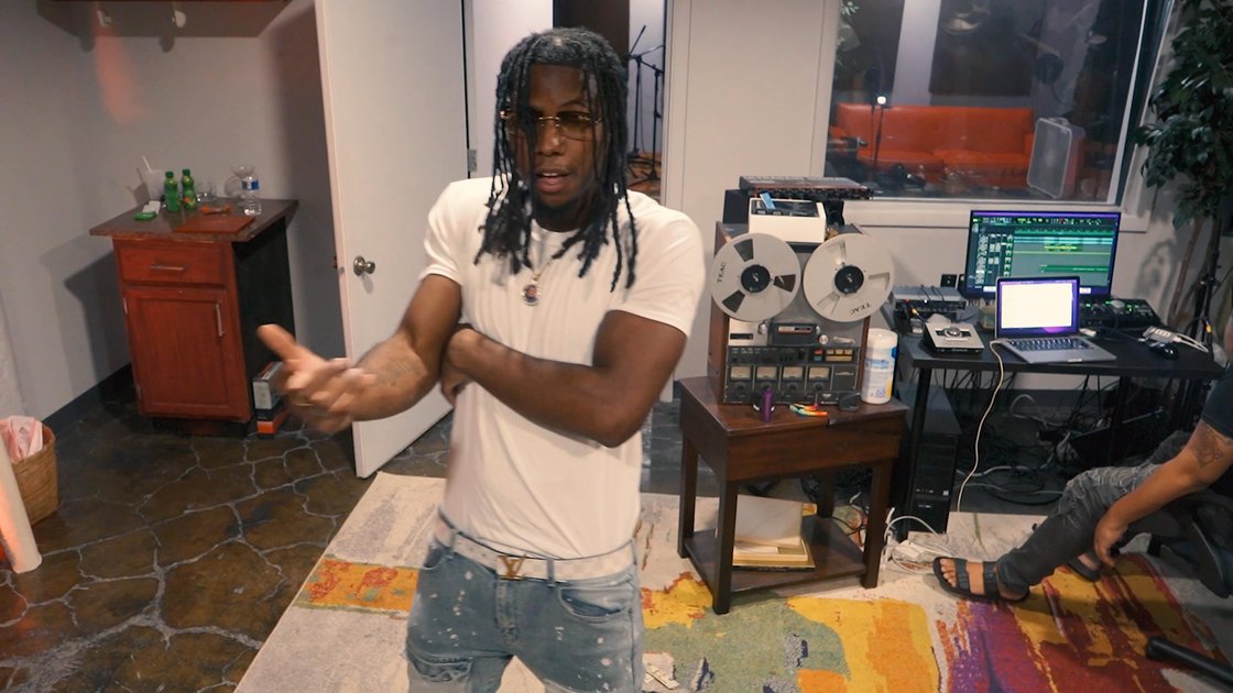 Racks - DistroVid Gallery