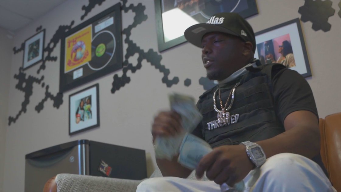 Last Place - DistroVid Gallery